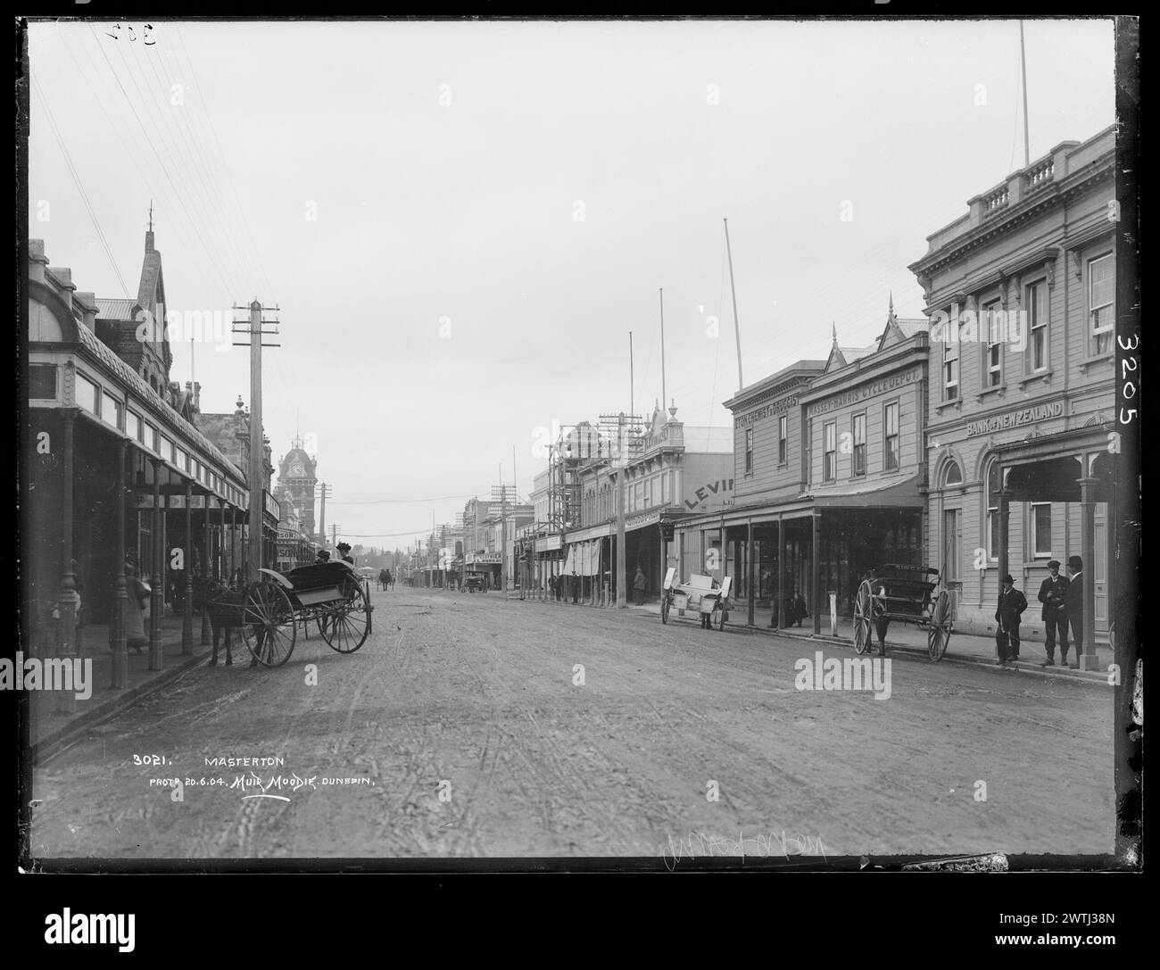 Gelatin dry plate negatives hi-res stock photography and images - Alamy