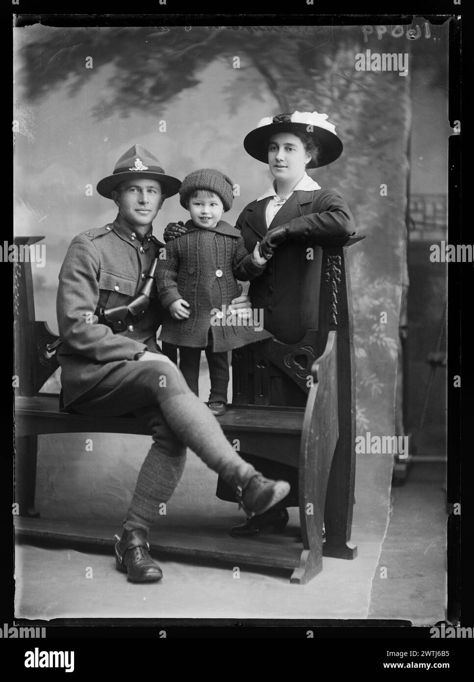 Walter George, George and Ida Scambary studio portraits, portraits ...