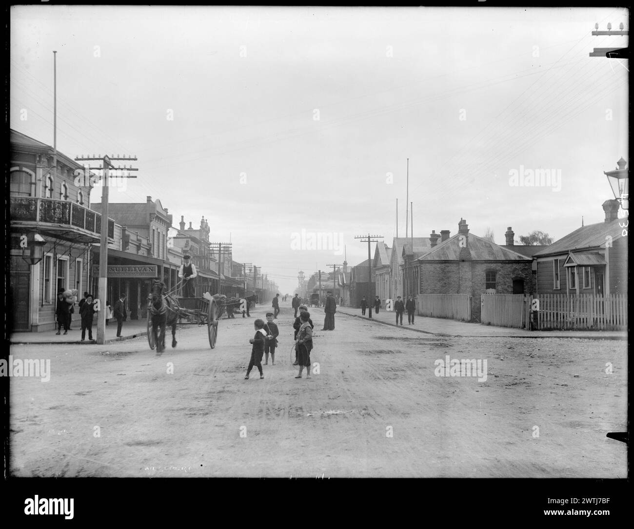 Gelatin dry plate negatives hi-res stock photography and images - Alamy