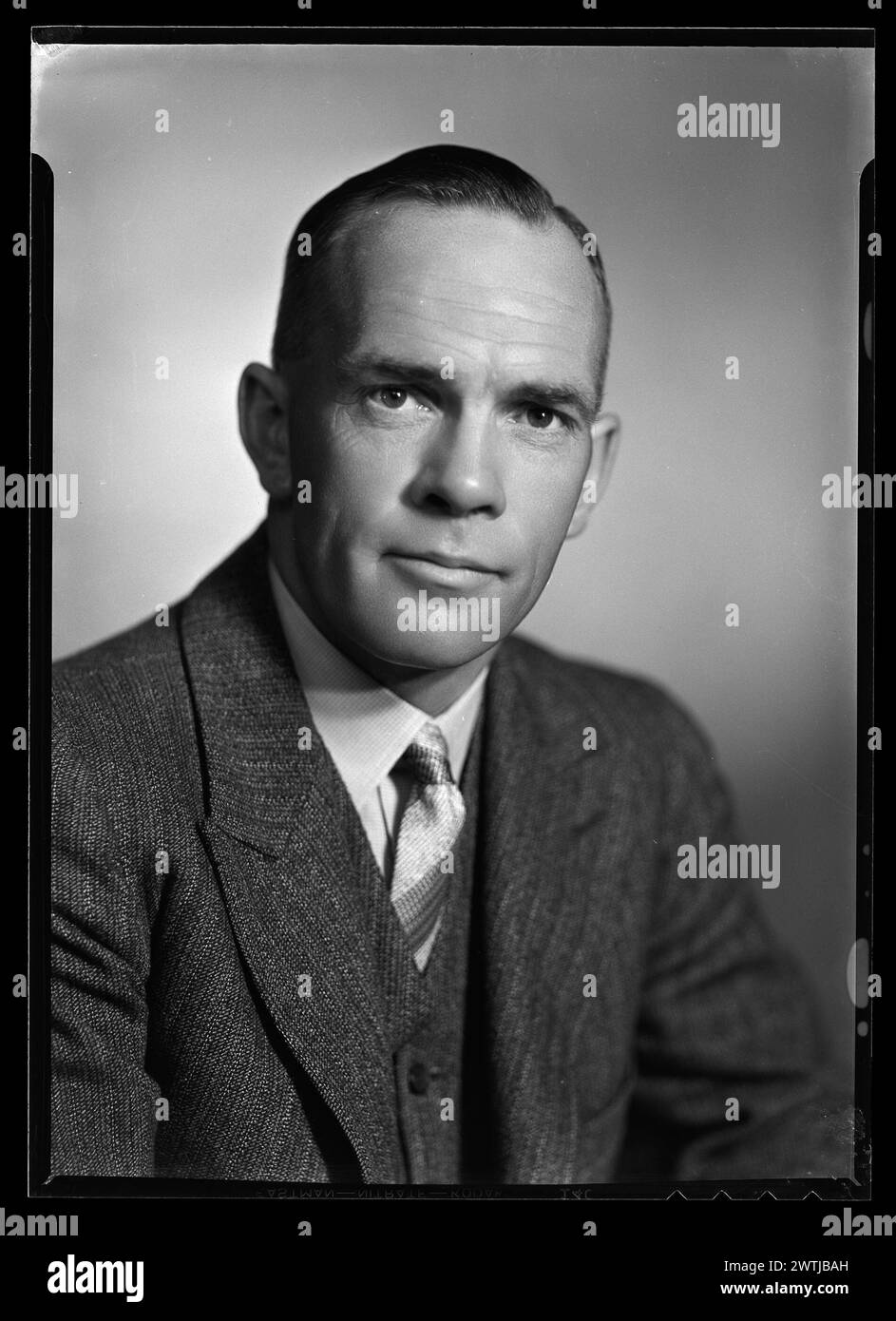 Eric Malcolm Hodder Nitrate negatives, gelatin silver negatives, black-and-white negatives ...