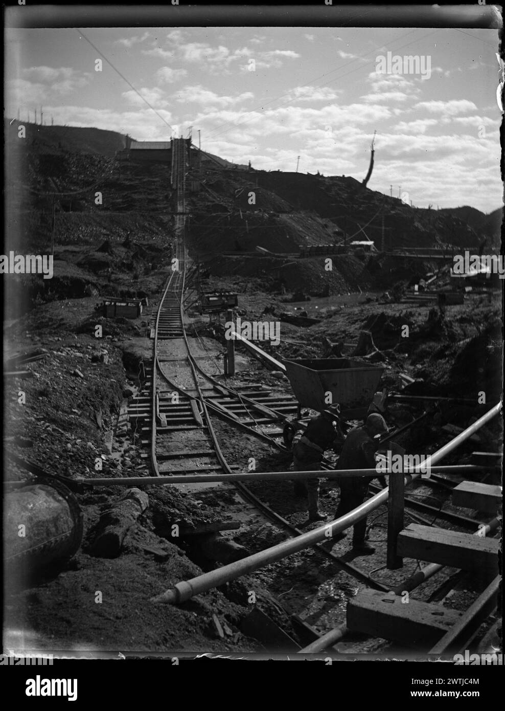 Classical infrastructure Black and White Stock Photos & Images - Alamy