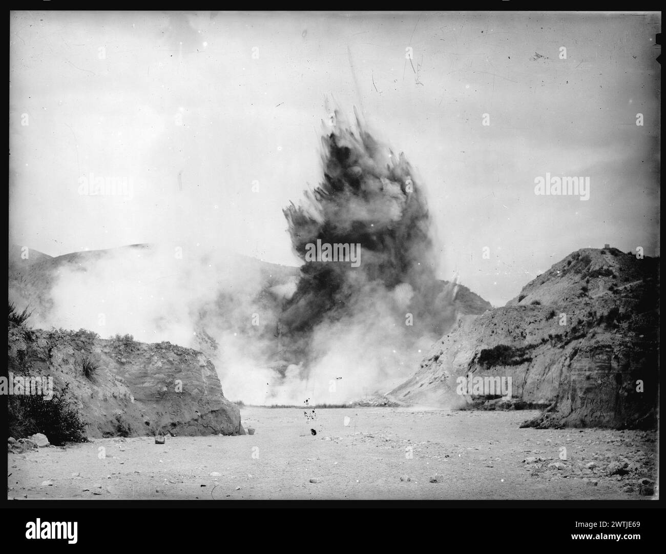 Eruption analysis Black and White Stock Photos & Images - Alamy