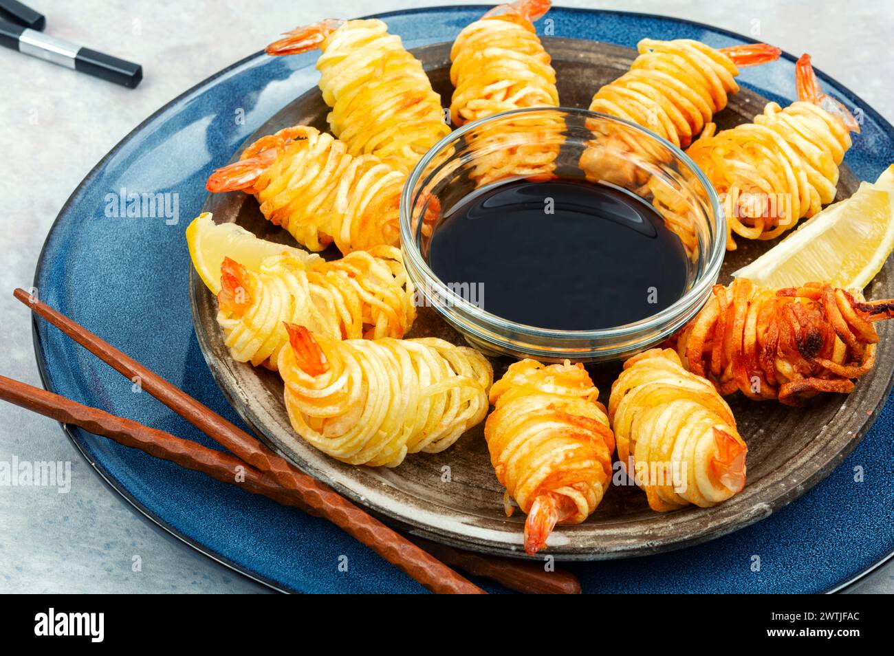 Food delicious rolled wrap hi-res stock photography and images - Alamy