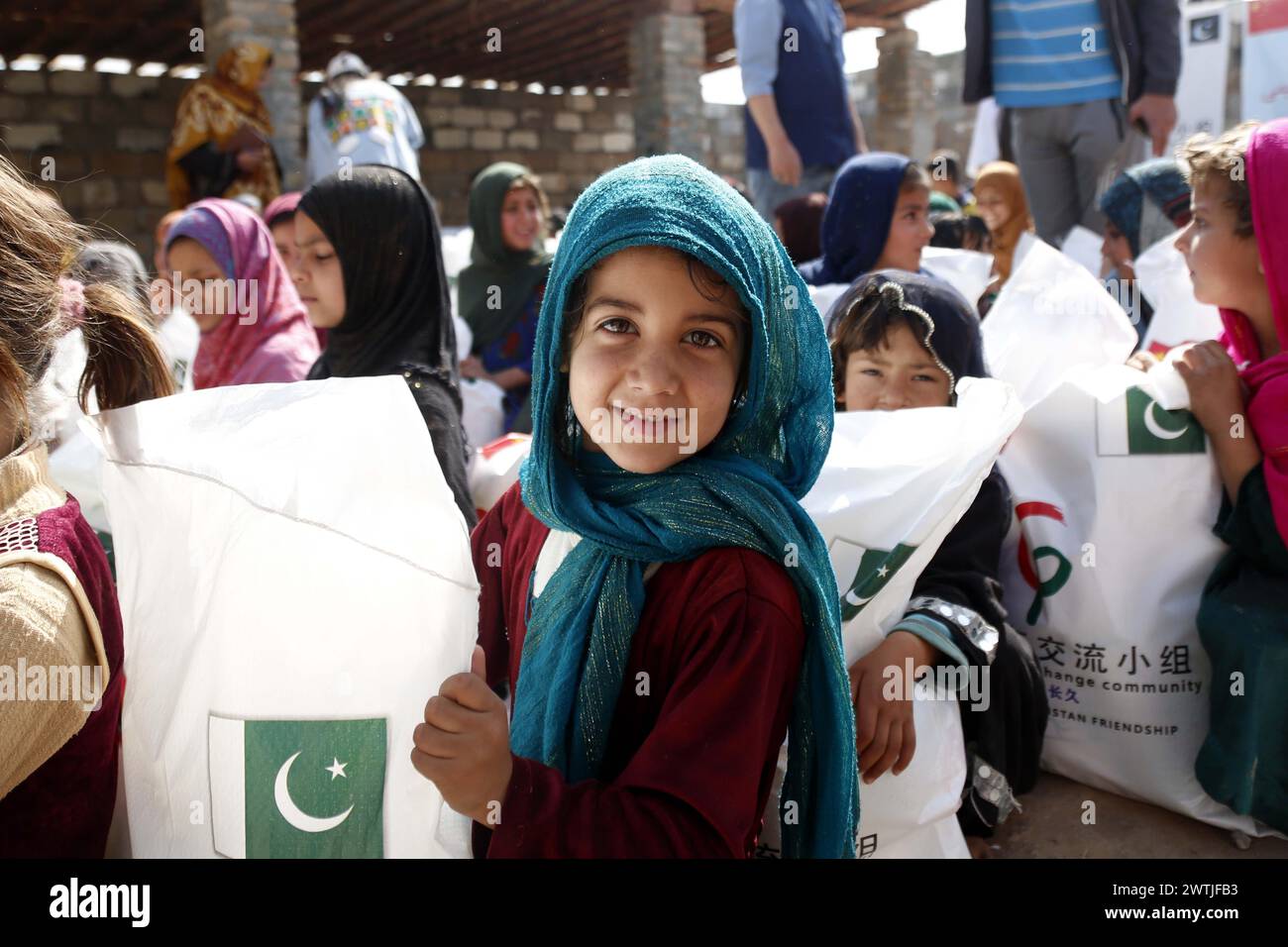 Dozen children hi-res stock photography and images - Alamy