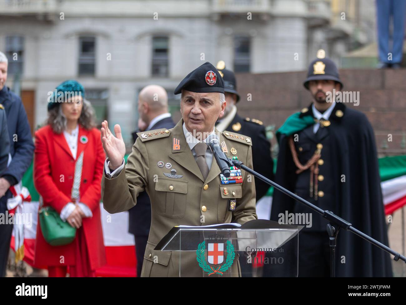 Monumento militare hi-res stock photography and images - Alamy