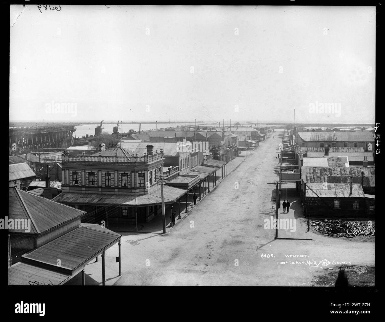 Gelatin dry plate negatives hi-res stock photography and images - Alamy