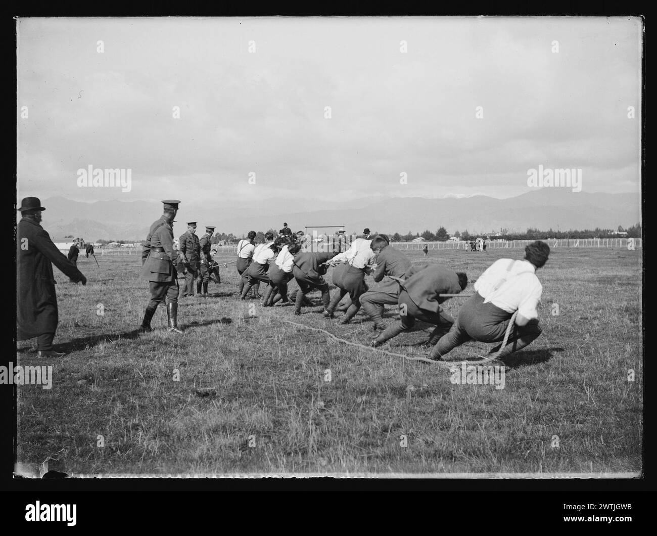 Participants team Black and White Stock Photos & Images - Alamy