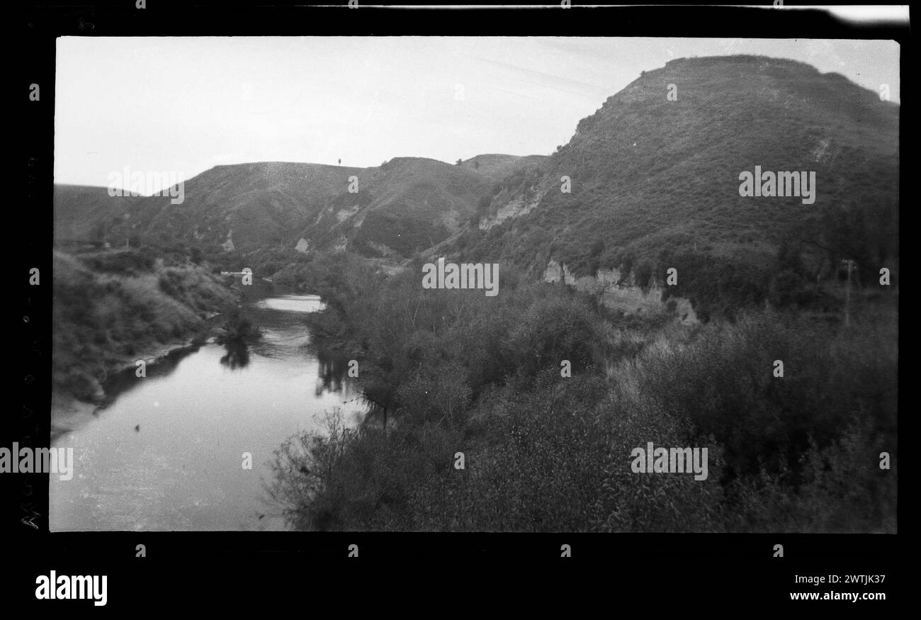 Waitotara R., and hill with old Nga Potiki-a-Rehua-pa (6) gelatin ...