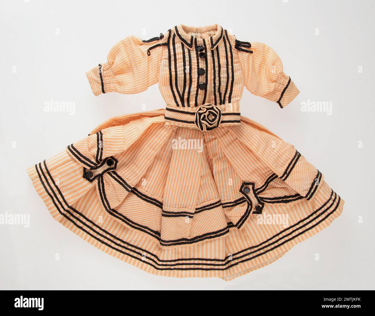 Doll apparel hi-res stock photography and images - Alamy