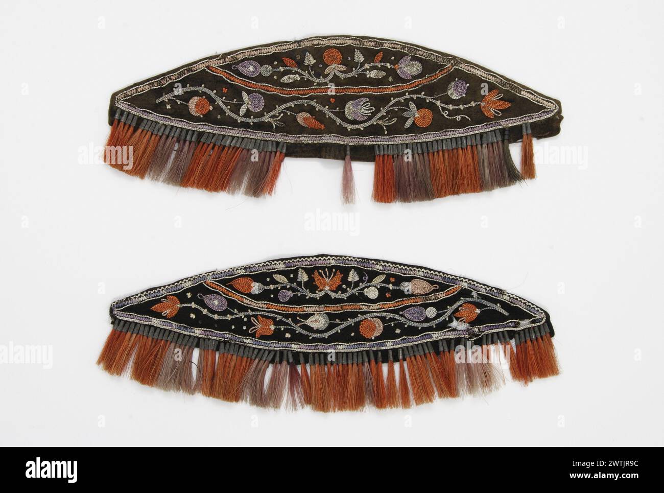 Epaulet hi-res stock photography and images - Alamy