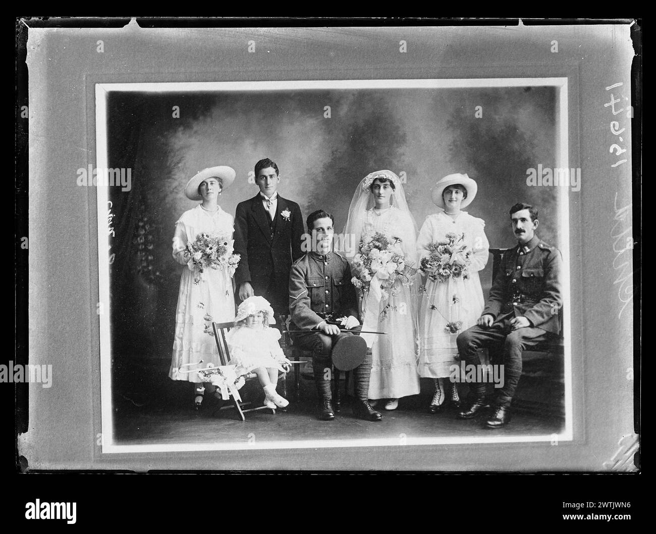 Copy of a wedding group portrait studio portraits, portraits, black-and ...