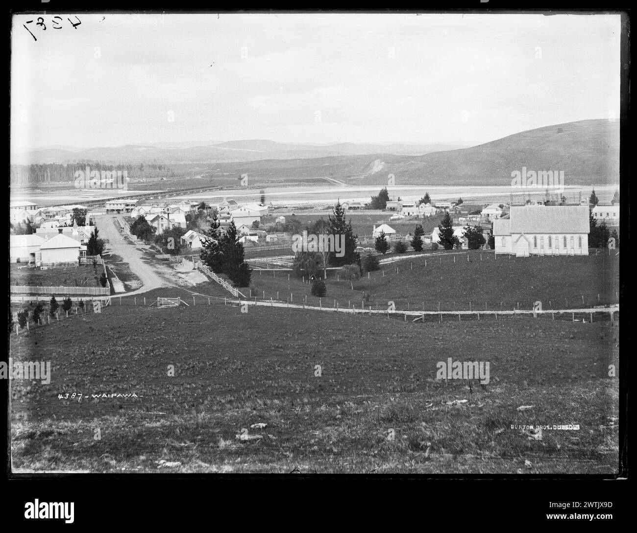 Gelatin dry plate negatives hi-res stock photography and images - Alamy