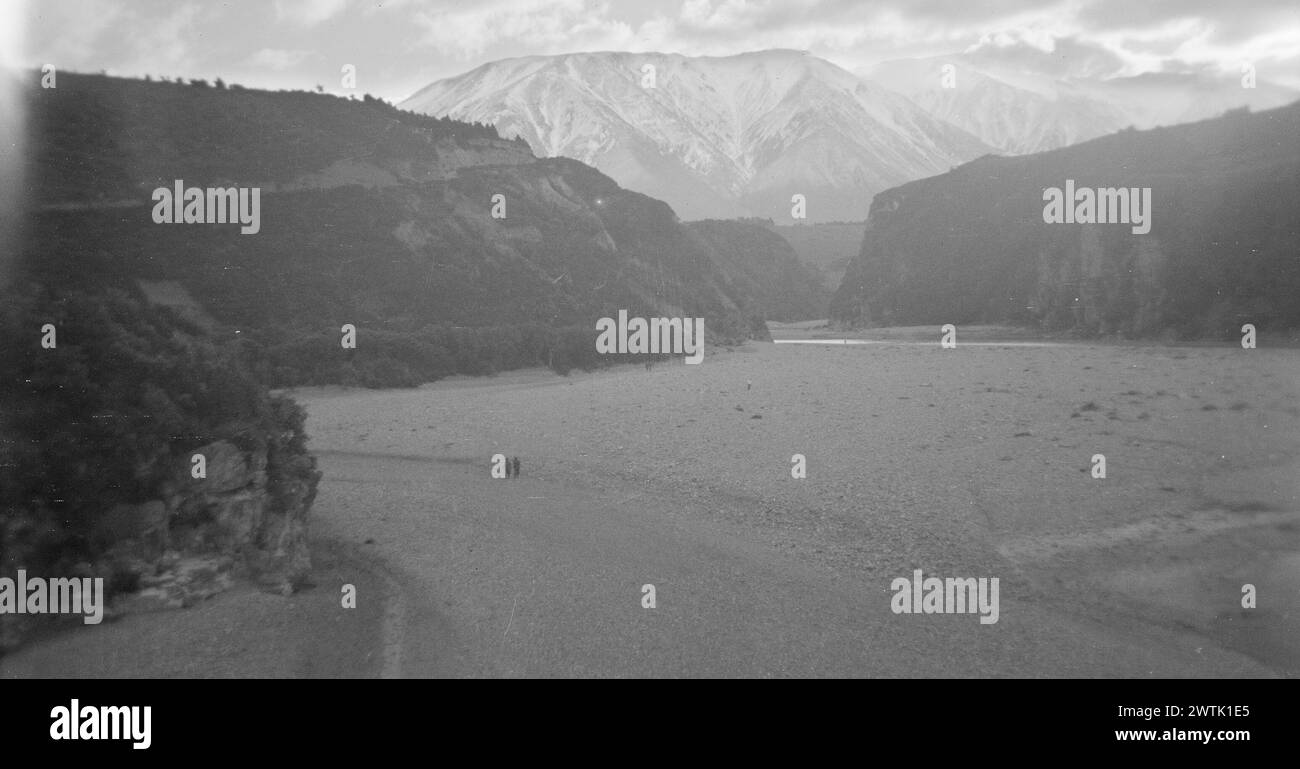 Rakaia bridge hi-res stock photography and images - Alamy