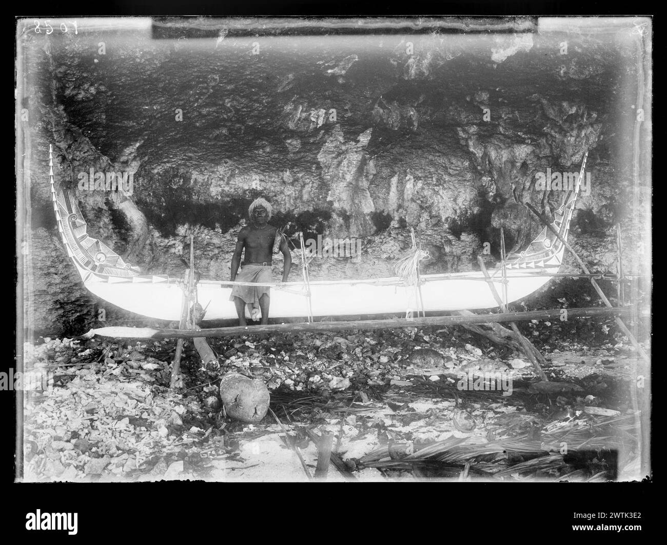 Waka na pidik black-and-white negatives Stock Photo - Alamy