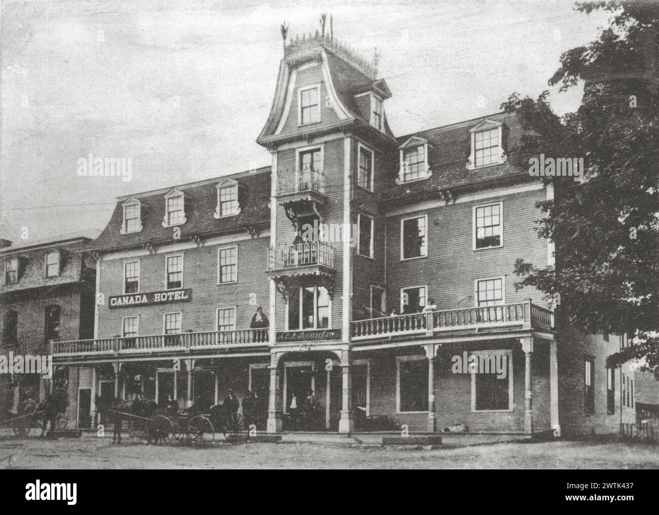 Canada hotel 1910 hi-res stock photography and images - Alamy