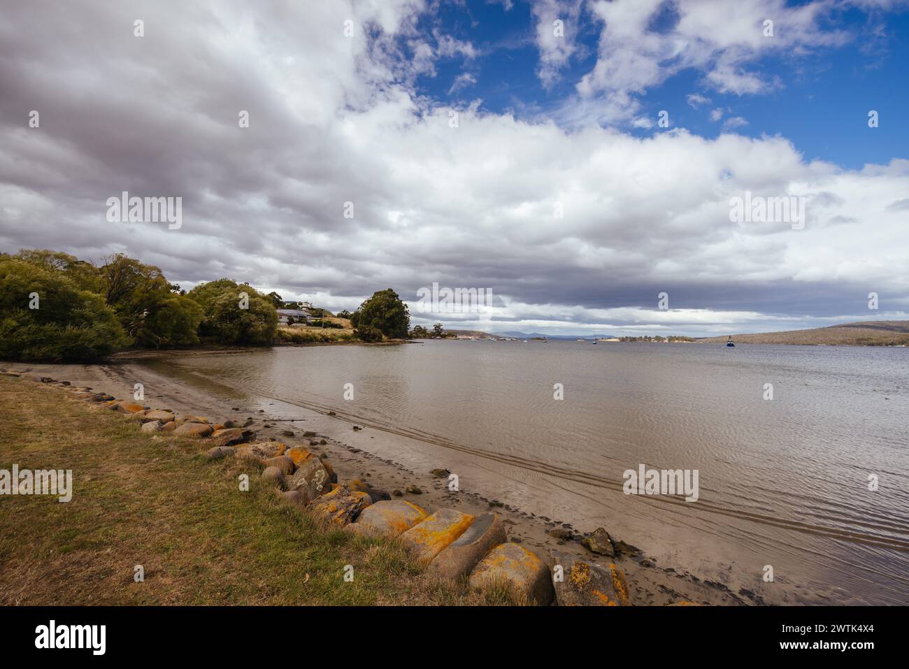 Huon peninsula hi-res stock photography and images - Alamy