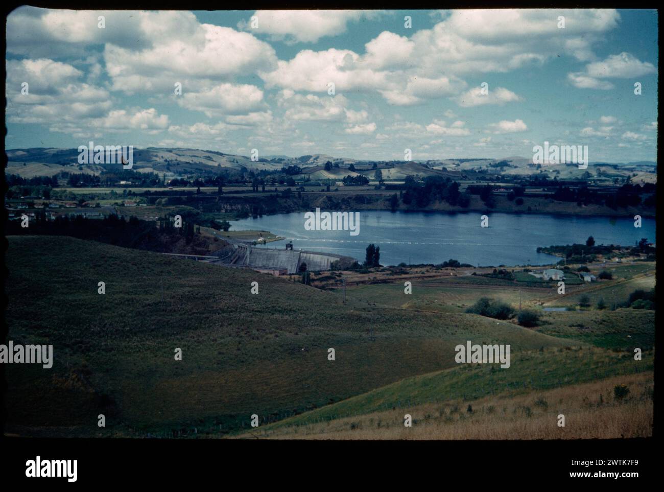 Panorama of Karapiro Lake from Reservoir Hill (Old Te Tiki-o-te ...