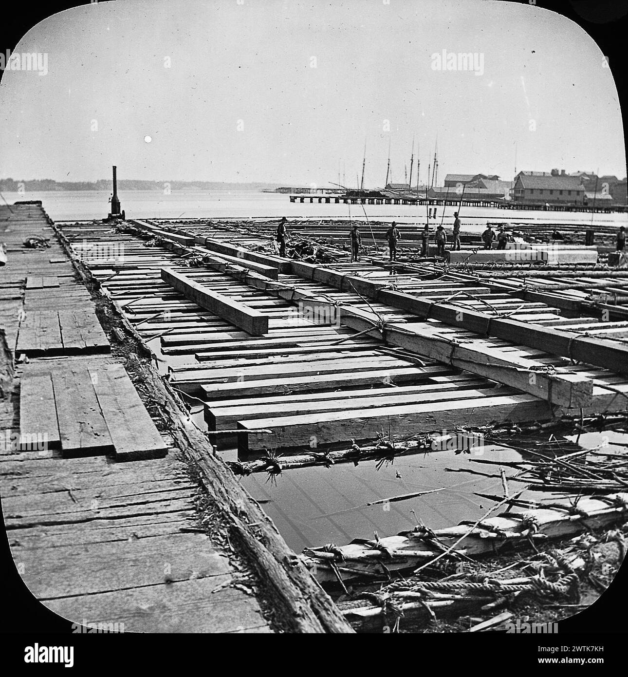 Timber raft Black and White Stock Photos & Images - Alamy