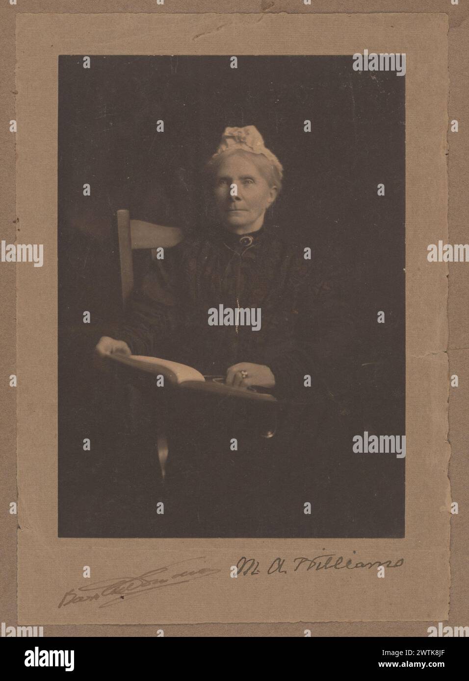 Anne williams hi-res stock photography and images - Alamy