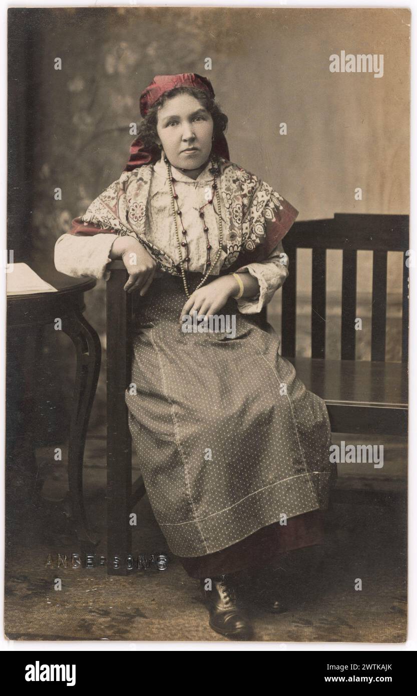 Aunt Hannah (Graham family) gelatin silver prints, studio portraits ...