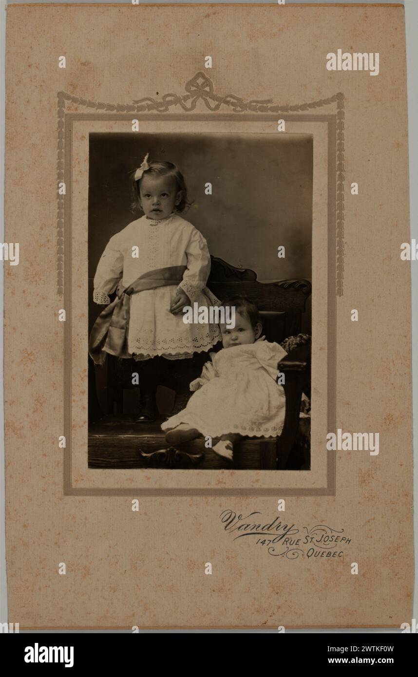Gelatin silver print - Portrait of two unidentified children, Quebec City, Quebec, 1904-1917 ...