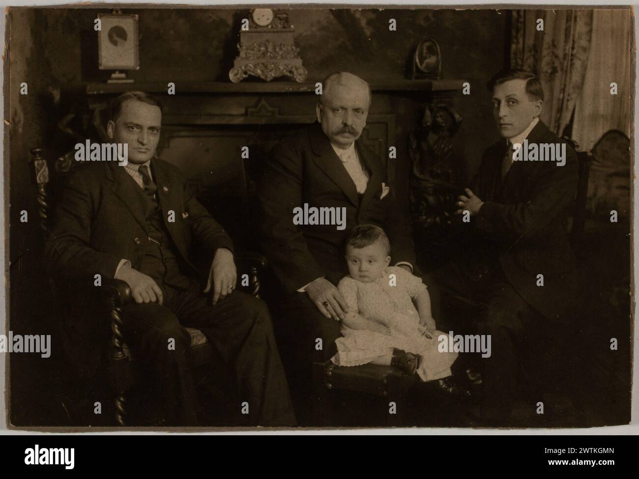 1890 men pose hi-res stock photography and images - Alamy
