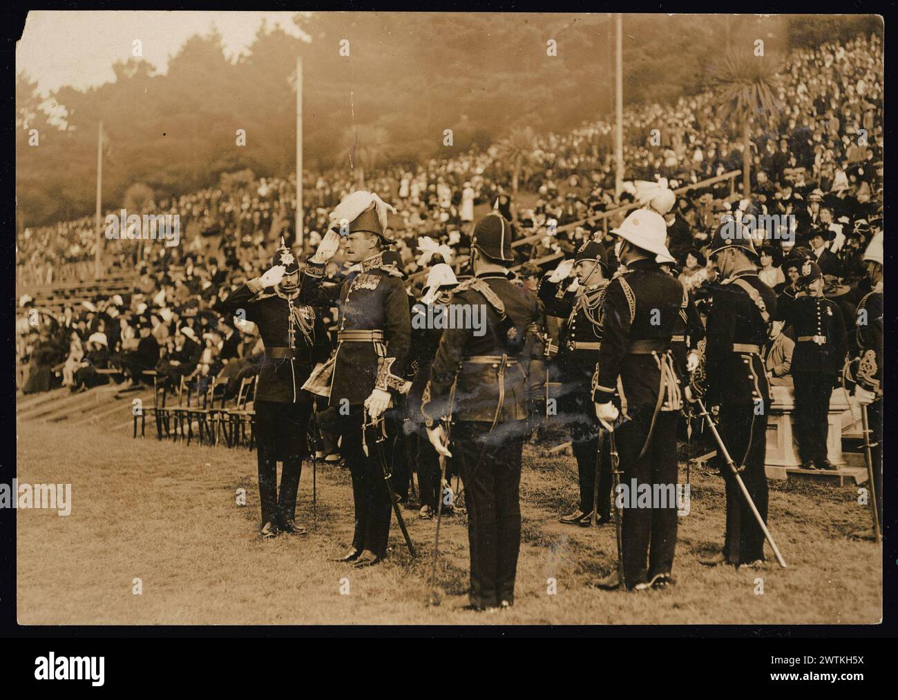 Saluting major hi-res stock photography and images - Alamy