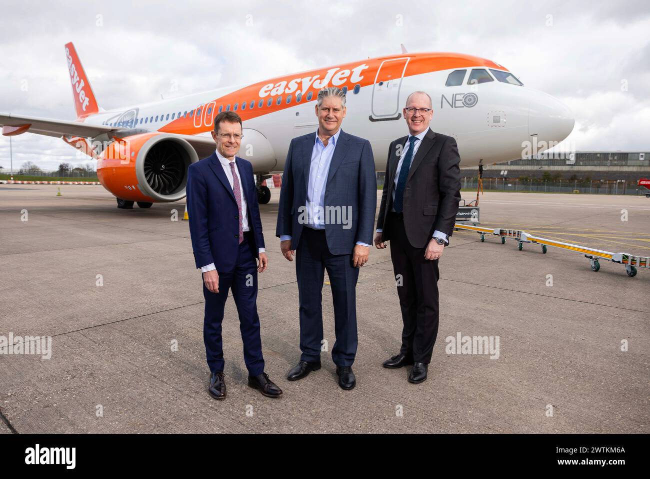 EDITORIAL USE ONLY (Left to right) Birmingham Mayor Andy Street, Johan ...