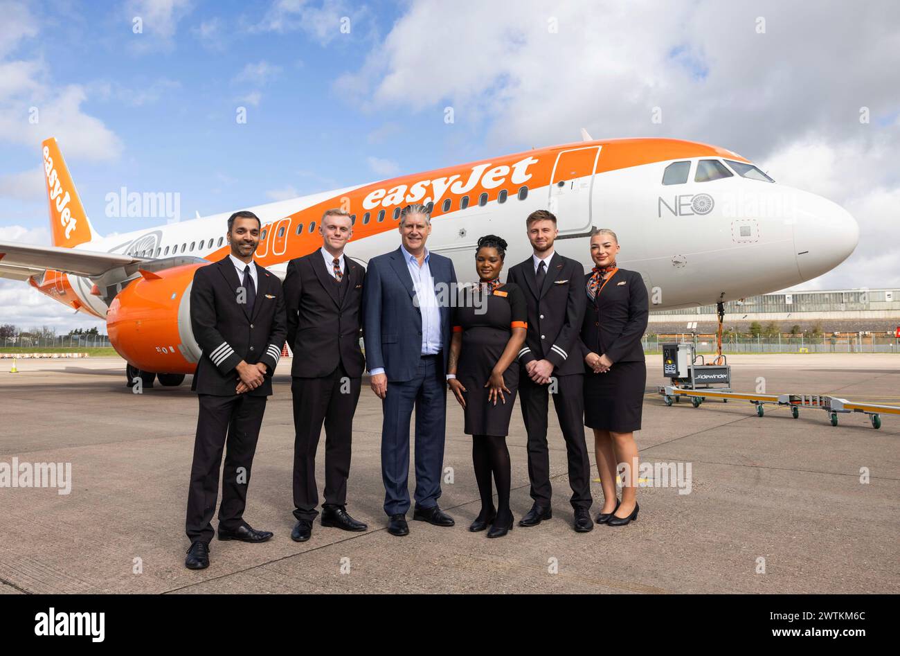 EDITORIAL USE ONLY Johan Lundgren, CEO of easyJet (third left) with ...