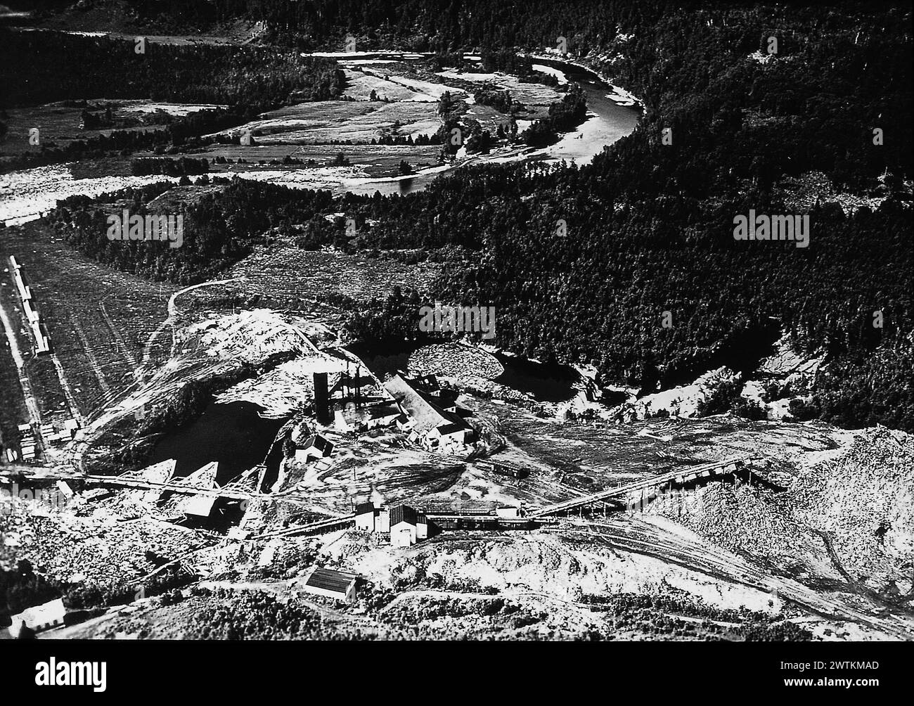 Aerial of pulp and paper mill hi-res stock photography and images - Alamy