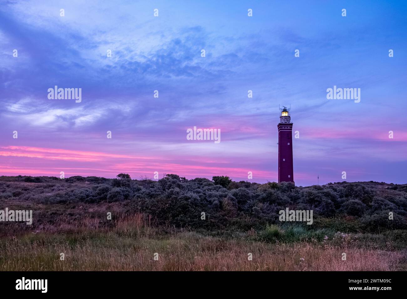 Subtle light areas hi-res stock photography and images - Alamy
