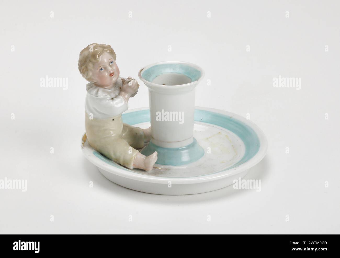 Chamberstick hi-res stock photography and images - Alamy