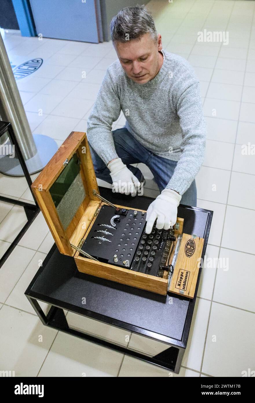 The Technical Museum in Brno is preparing a unique exhibition Enigma - the secret world of ...