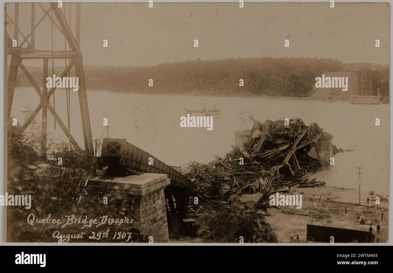 Silver bridge collapse hi-res stock photography and images - Alamy