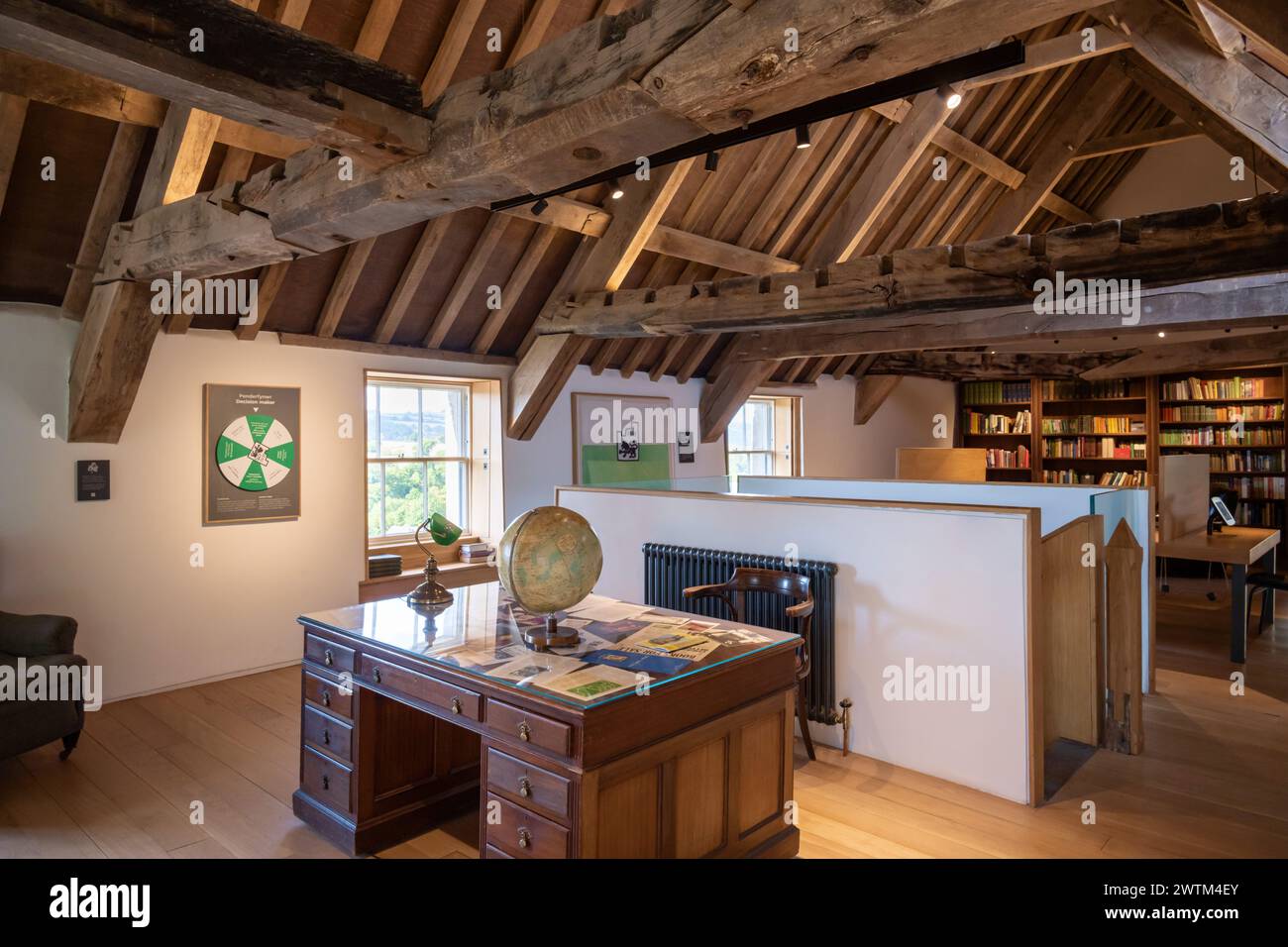 Village reading room hi-res stock photography and images - Alamy