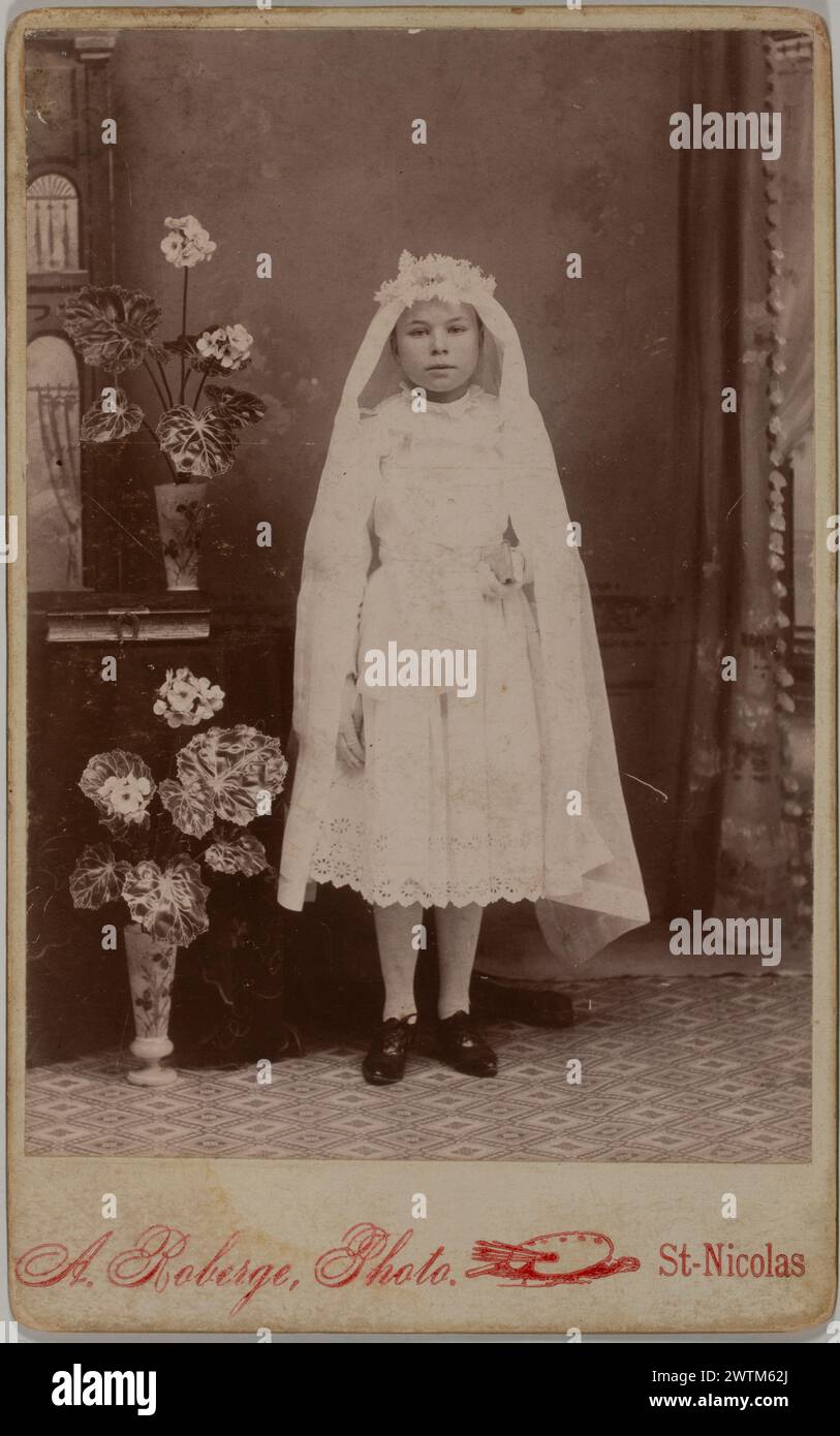 Alice lambert hi-res stock photography and images - Alamy