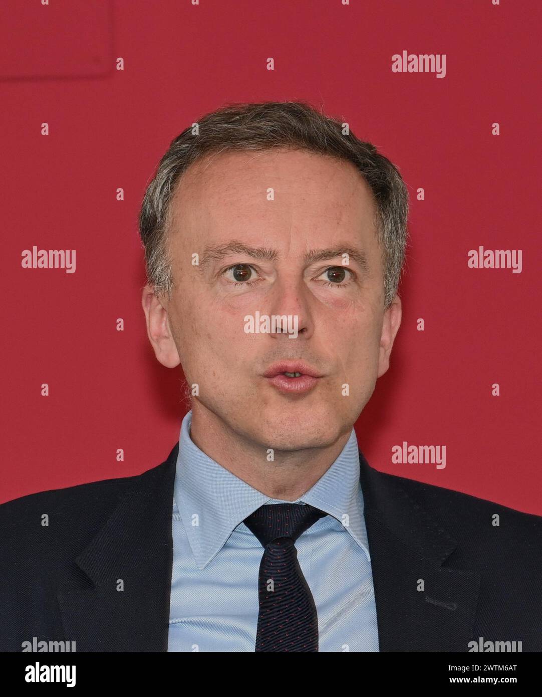 Milan,Italy Cézanne/Renoir exhibition presentation with masterpieces ...