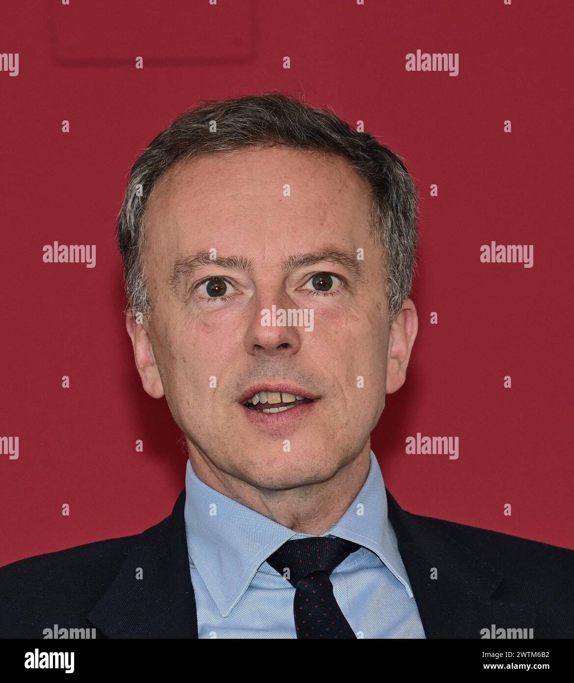 Milan,Italy Cézanne/Renoir exhibition presentation with masterpieces ...