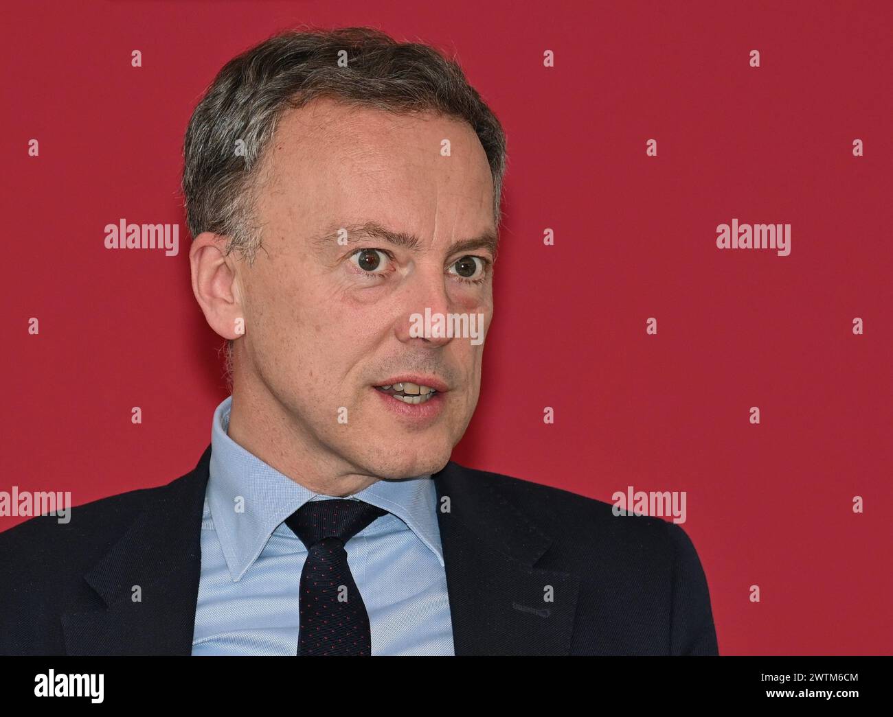 Milan,Italy Cézanne/Renoir exhibition presentation with masterpieces ...