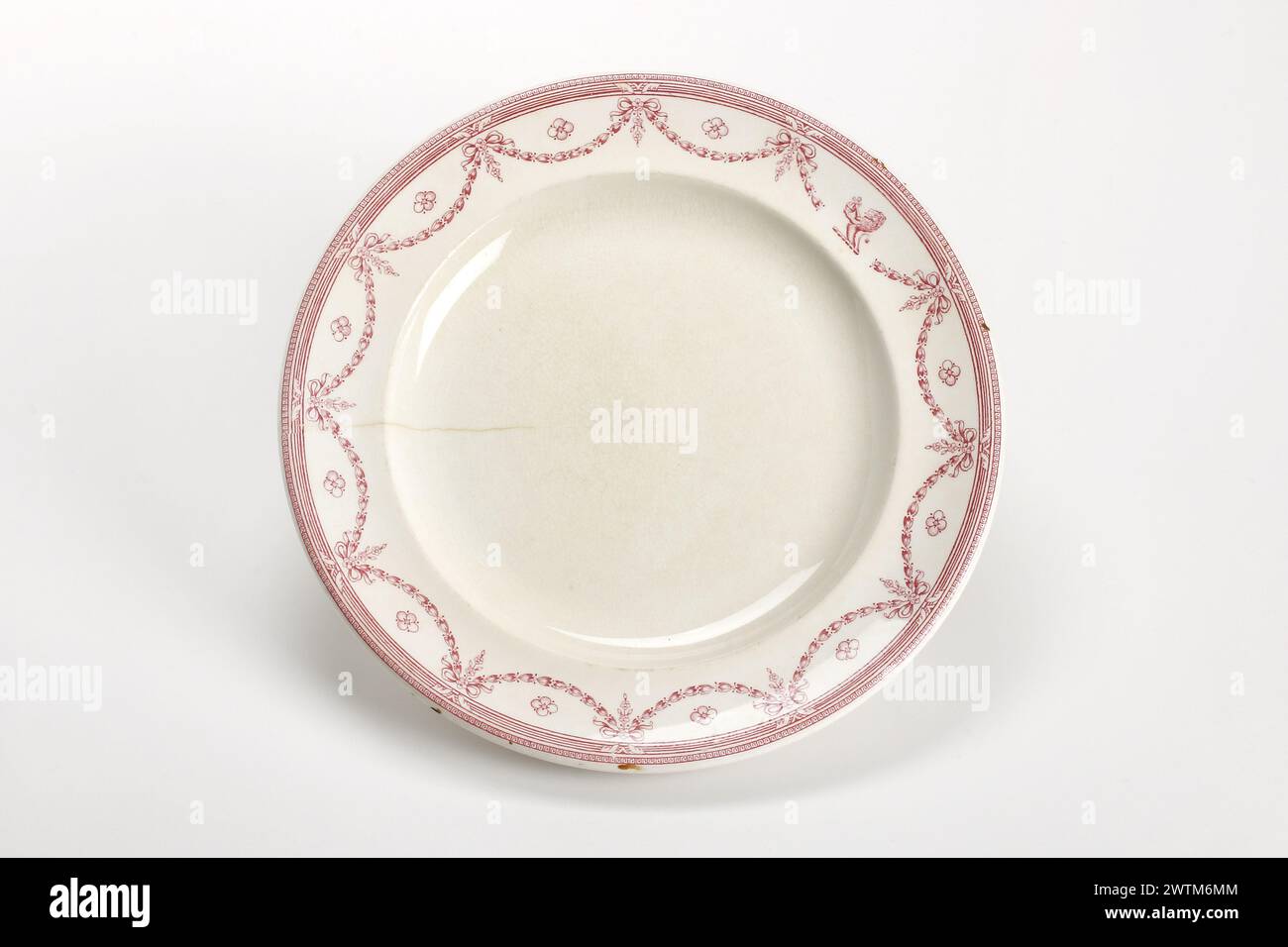 Dinner plate Stock Photo - Alamy