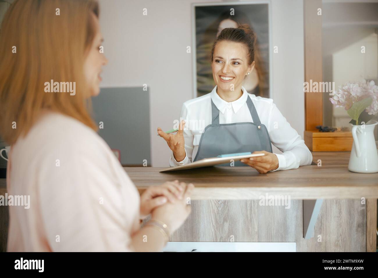 Beauty salon reception reception spa hi-res stock photography and ...