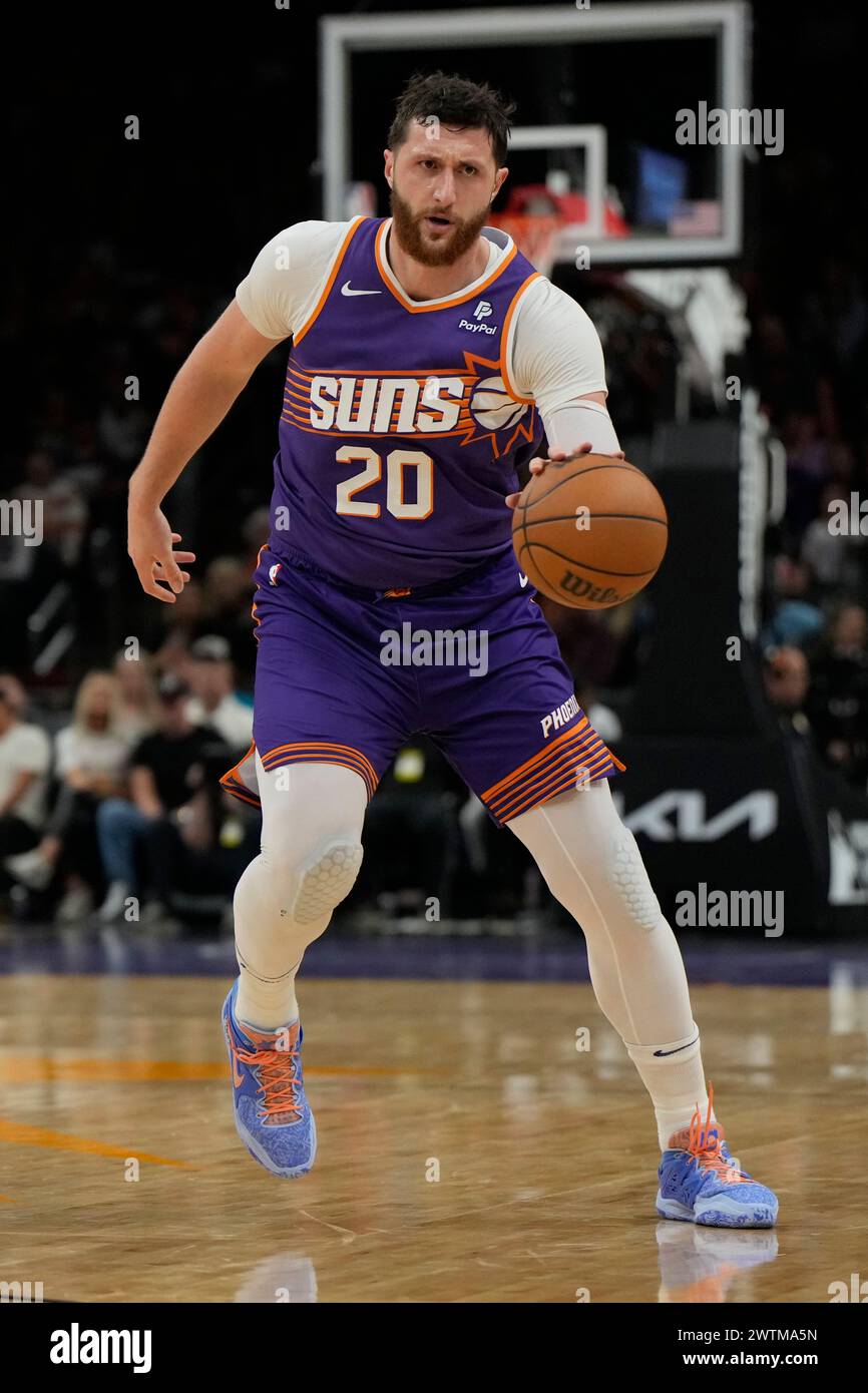 Phoenix Suns center Jusuf Nurkic (20) during the first half of an NBA ...