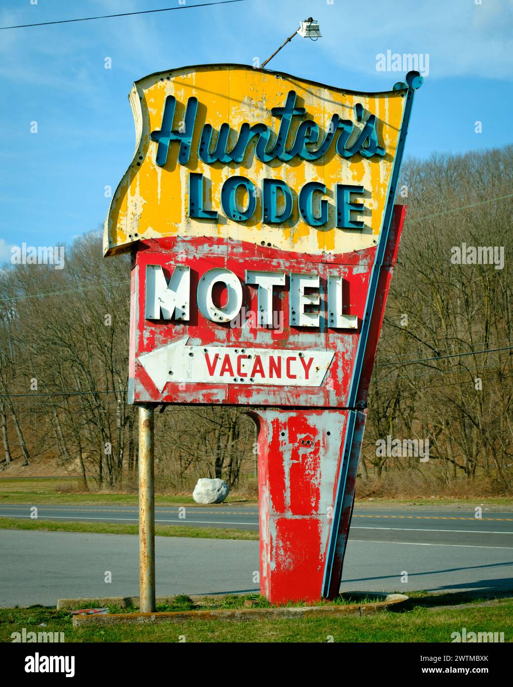 Hunters lodge hi-res stock photography and images - Alamy