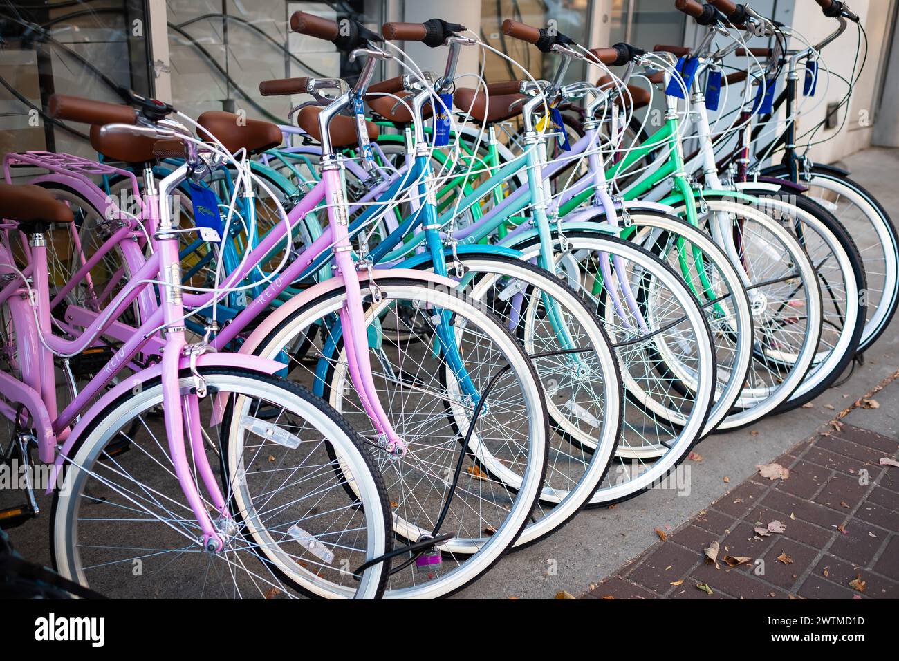Bike rental shop hi-res stock photography and images - Alamy