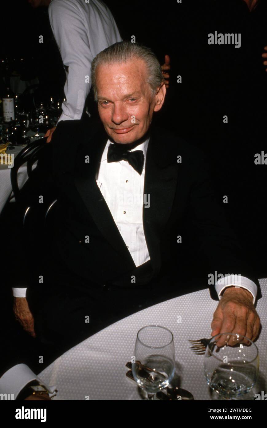 David Brinkley 1989 Credit: Ralph Dominguez/MediaPunch Stock Photo - Alamy