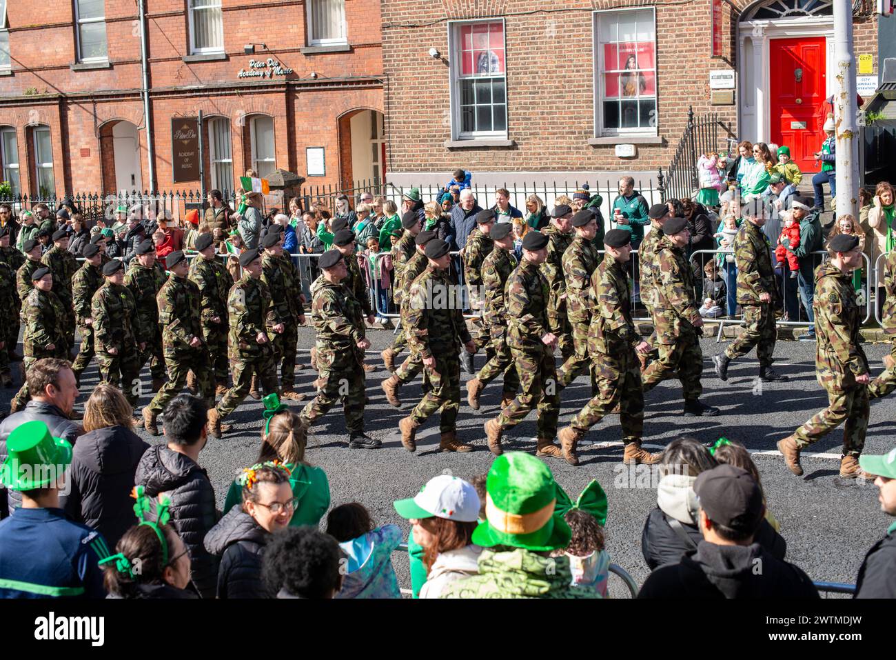 Happy friendship day 2024 hi-res stock photography and images - Alamy