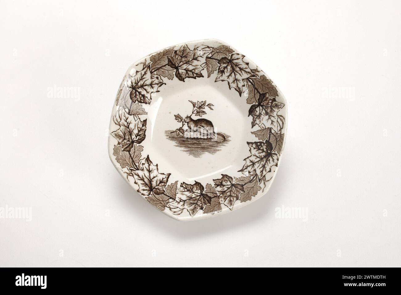 Bowl - Maple Thomas Furnival & Sons Thomas Furnival & Sons Stock Photo ...