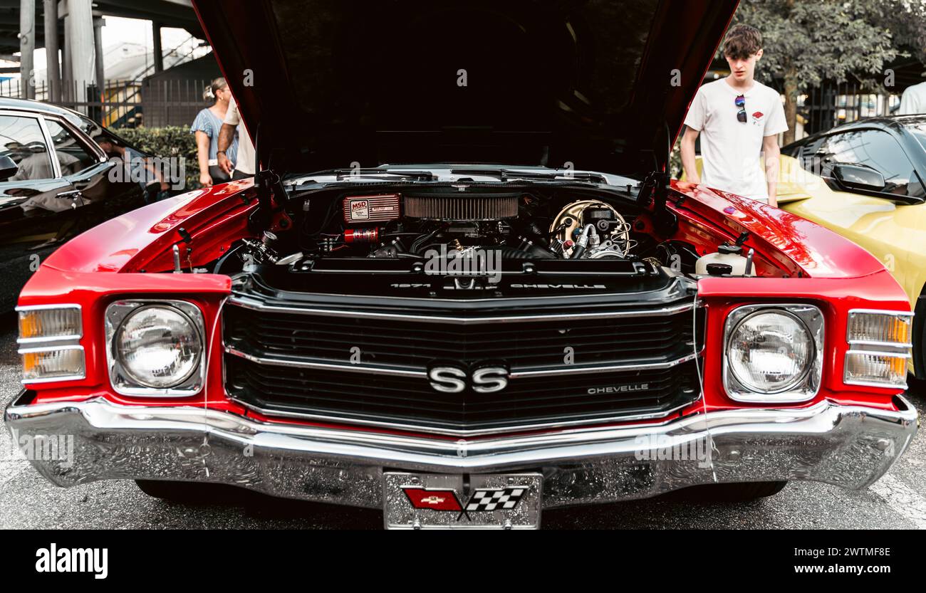 Orlando, Old Town Square, Classic Muscle cars Stock Photo - Alamy