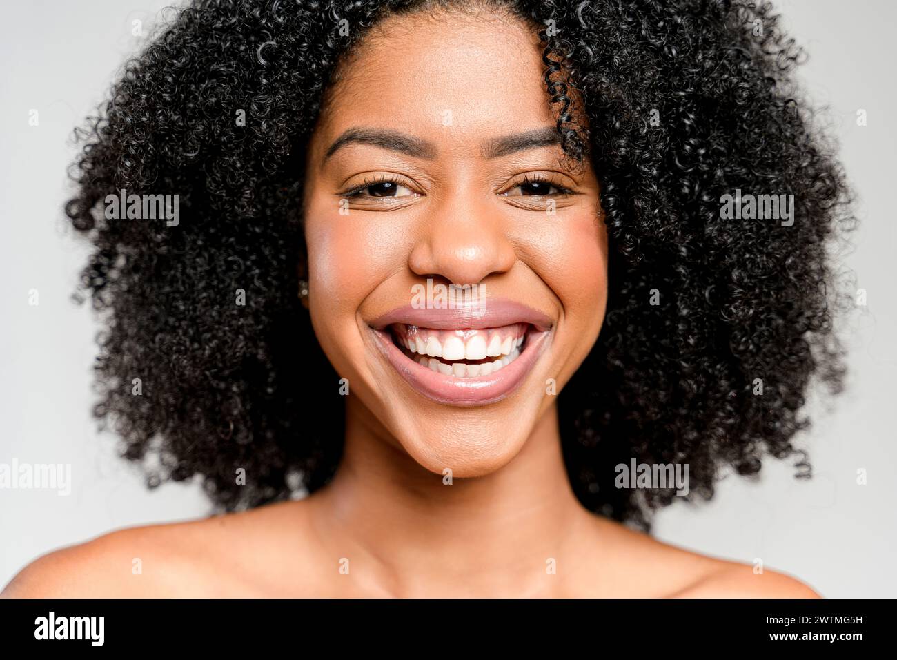 Beauty standards woman hi-res stock photography and images - Alamy