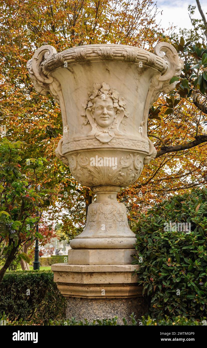 Large marble vase hi-res stock photography and images - Alamy
